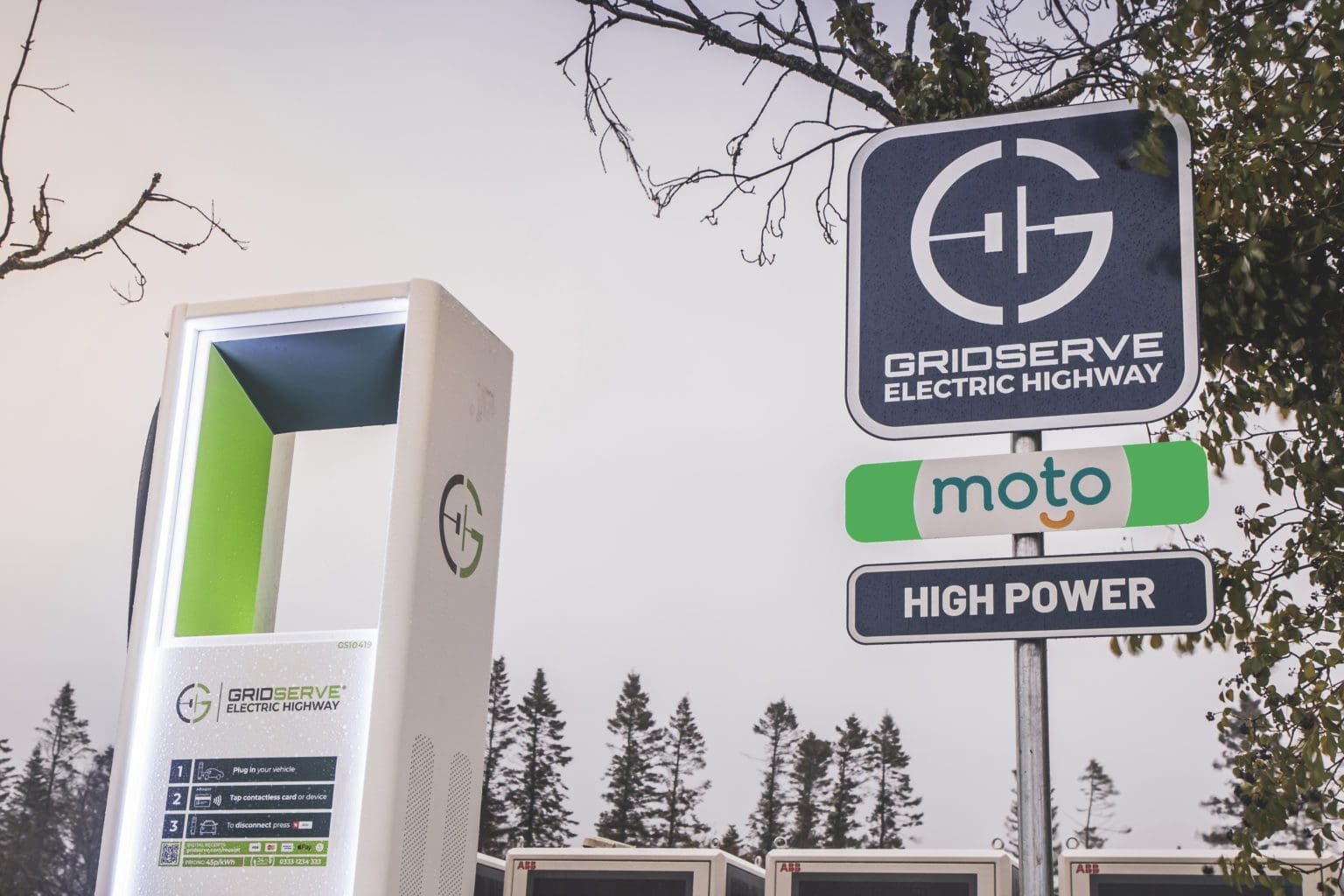 GRIDSERVE and Moto open first high-powered electric vehicle charging ...